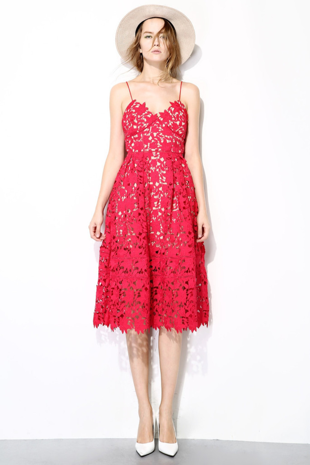 Few Moda Red Floral Lace Dress | Garmentory