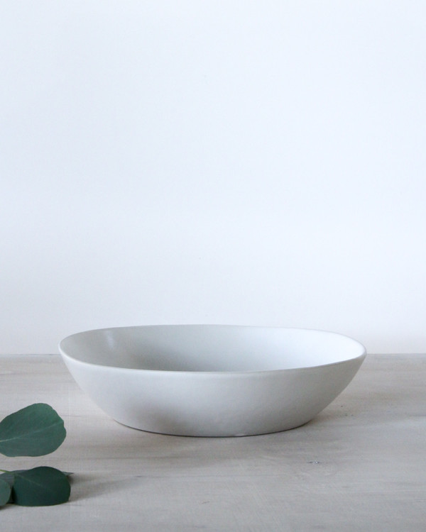 Hawkins NY Large Shallow Serving Bowl | Garmentory