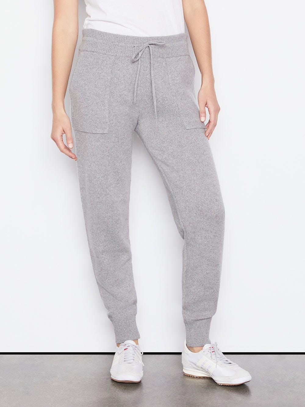 FRAME Denim Lounge Denim - Gris Heather | Garmentory