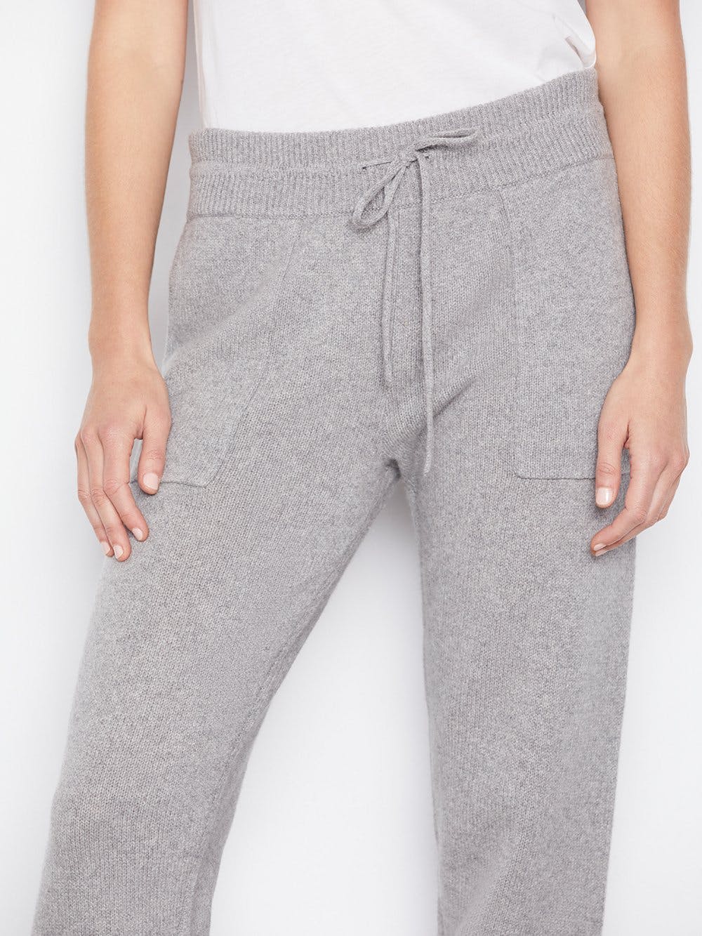 FRAME Denim Lounge Denim - Gris Heather | Garmentory