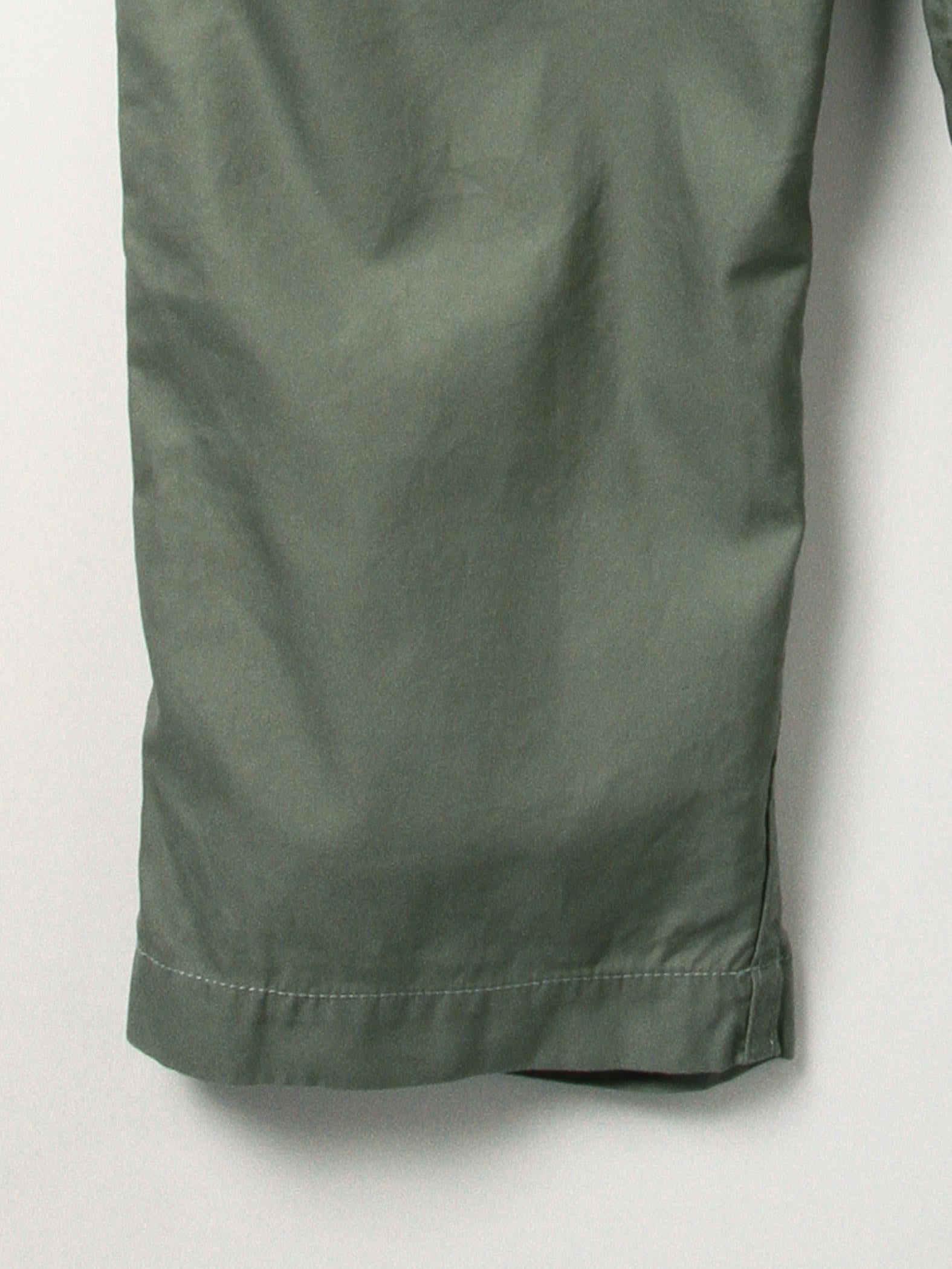 Beams Plus 1Pleat Baker 80/3 Back Sateen Pants - SAGE | Garmentory