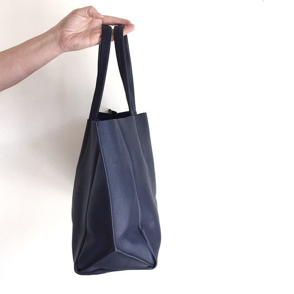 Ampersand as Apostrophe Sideways Tote in Midnight Blue | Garmentory