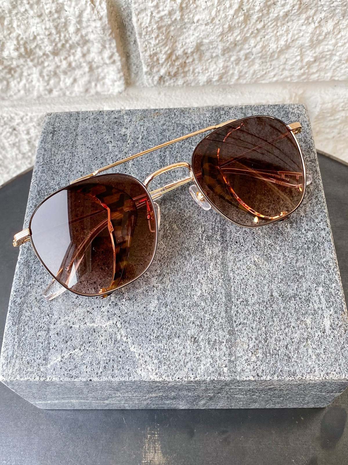 Krewe EARHART BLINKER FRAMES - MATTE BLACK COBRA | Garmentory