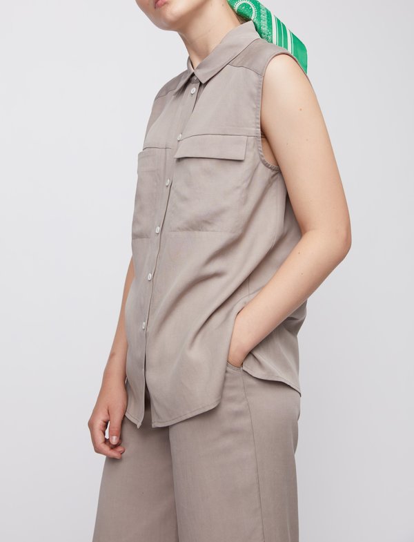 JUST FEMALE Moon Rock Linen Top | Garmentory