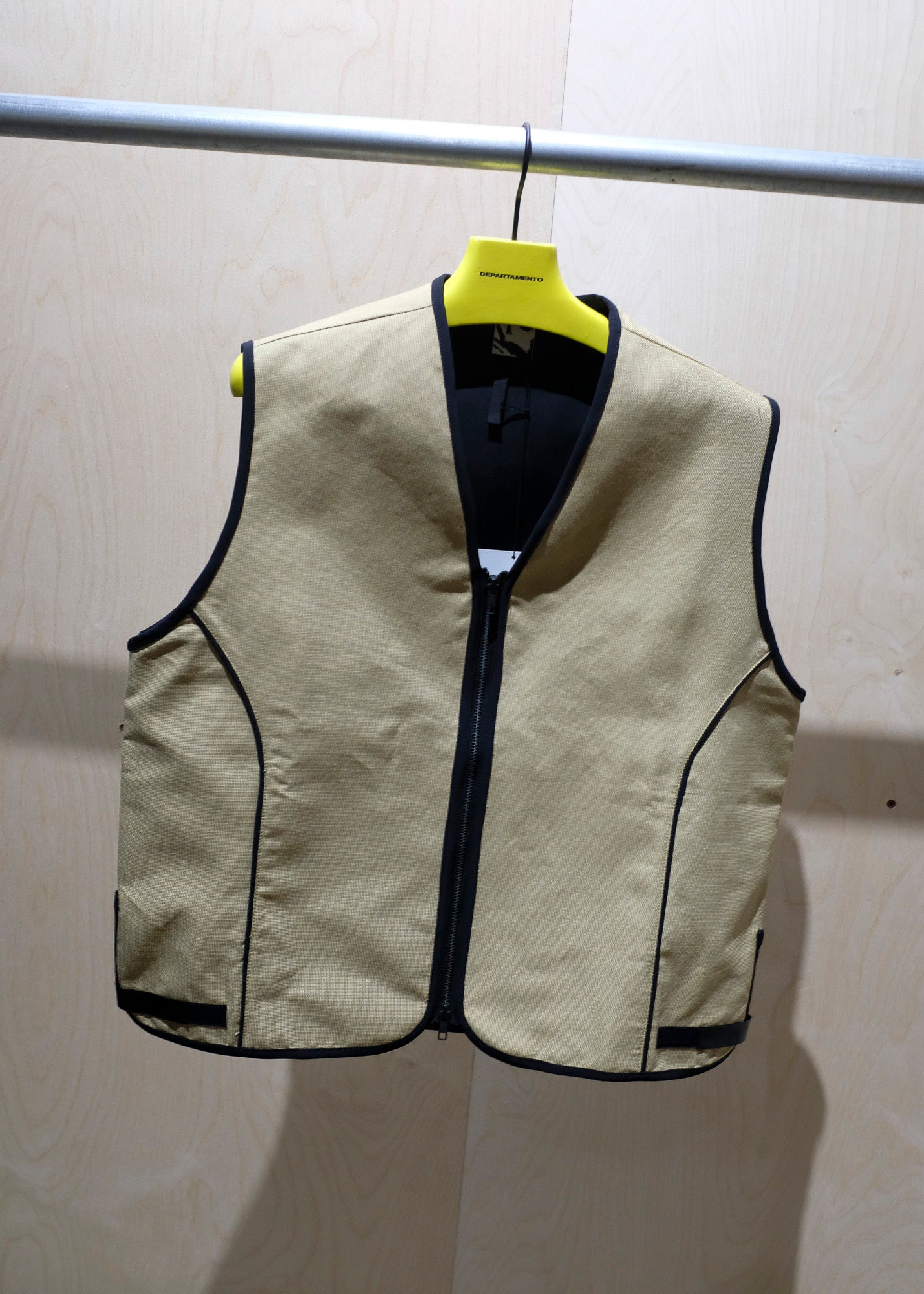 GR10K PBI Ibena Fire Retardant Pointer Vest - Gold | Garmentory