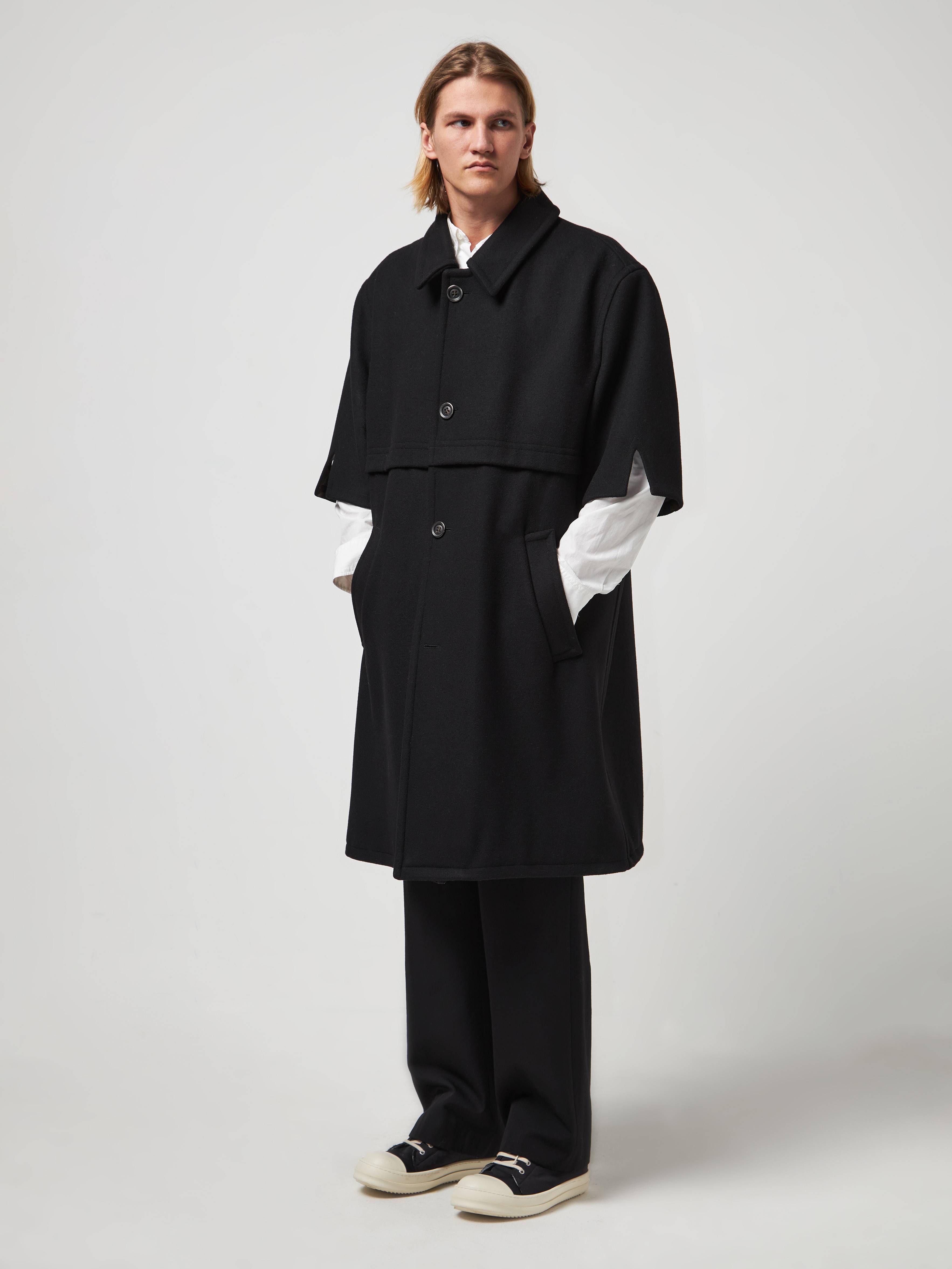 Raf Simons M Short Sleeve Button Woolen Coat - Black | Garmentory