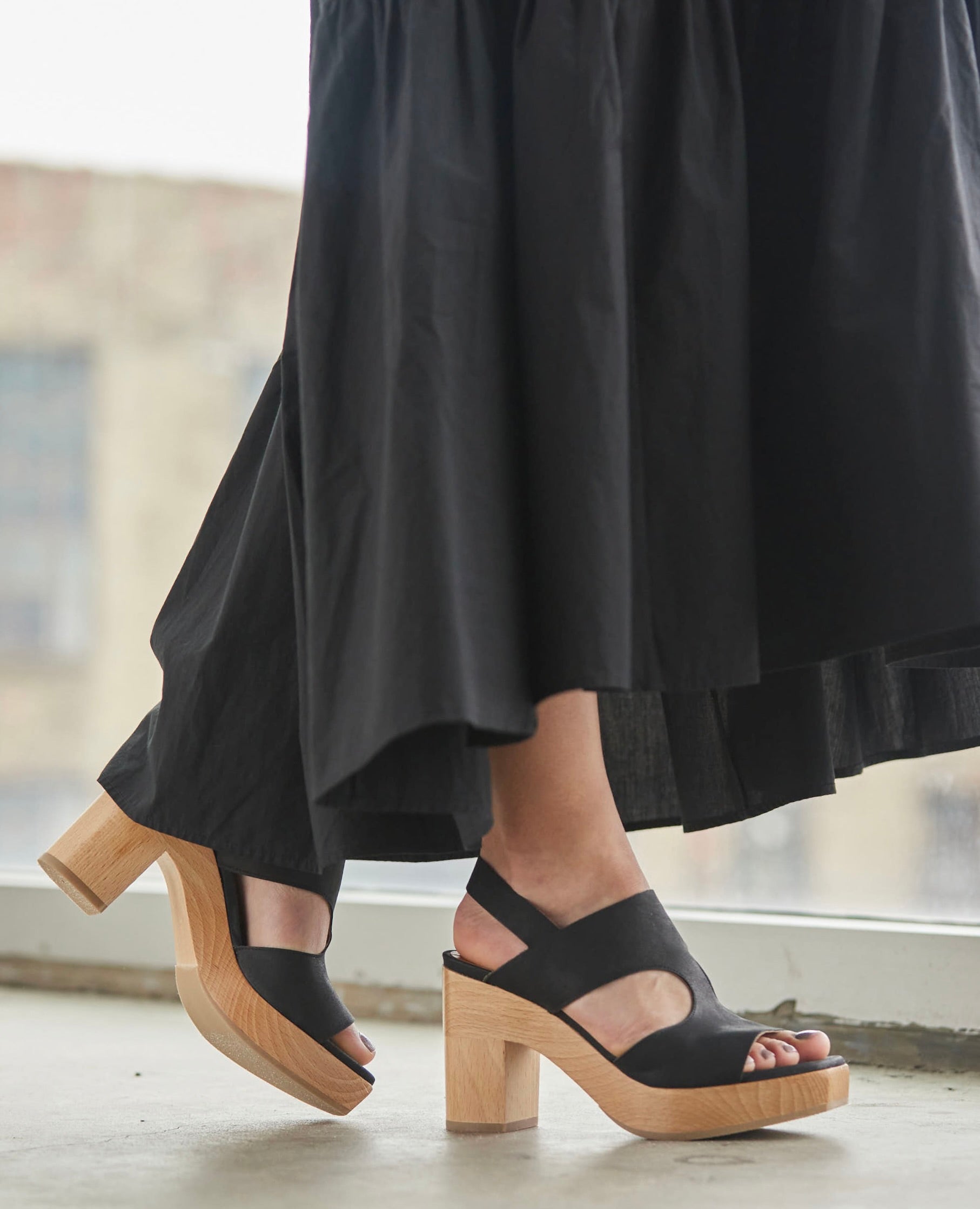 Coclico Vicky Clog - Black | Garmentory