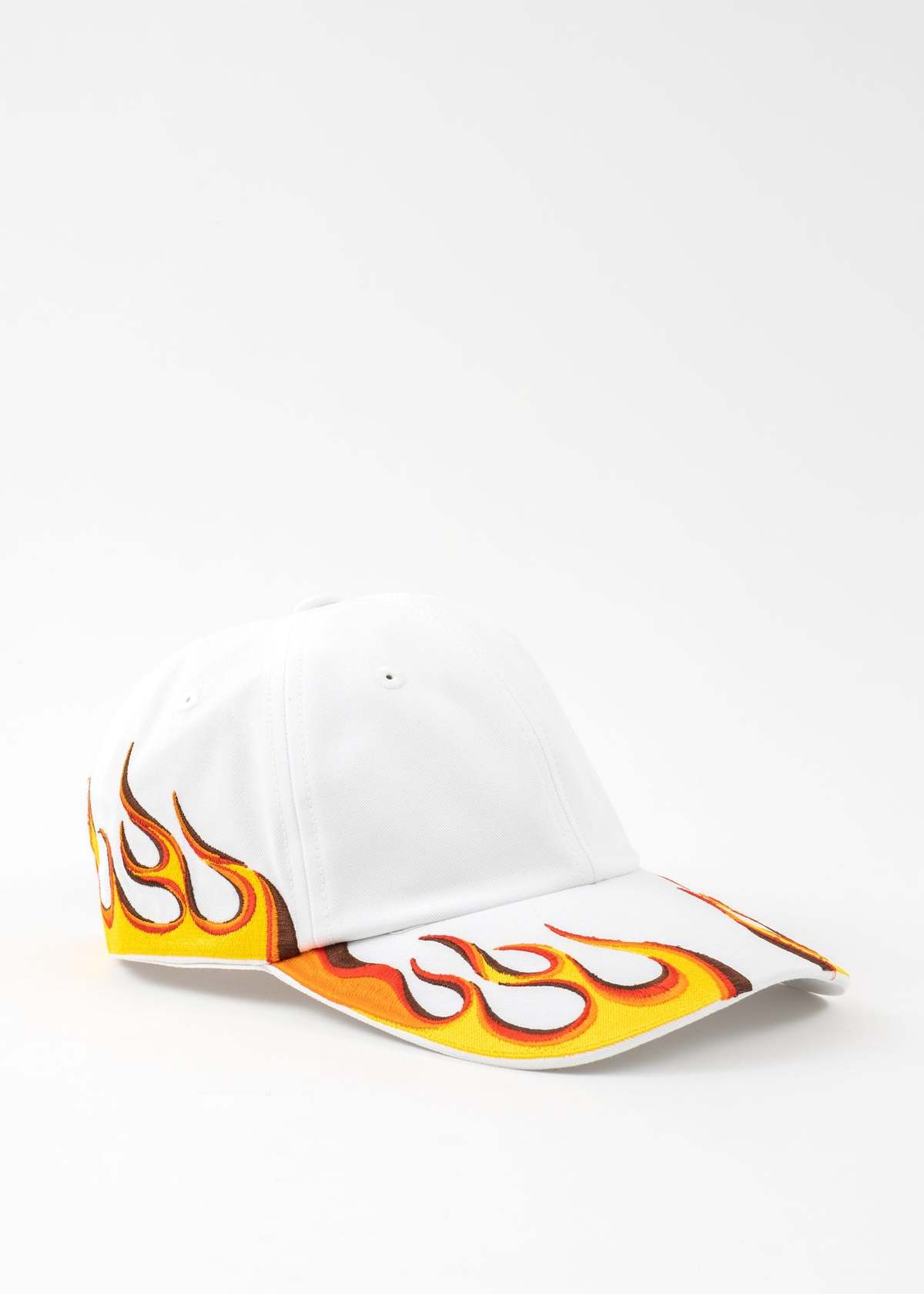 etudes BOOSTER FLAMING Cap - White | Garmentory