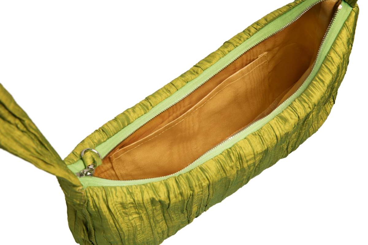Clyde Creatura Bag - Wrinkled Beetle | Garmentory