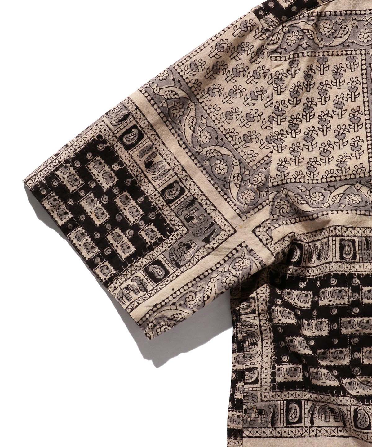 Beams Plus Open Collar Short Sleeve Shirt - Block Print Elephant/Black ...