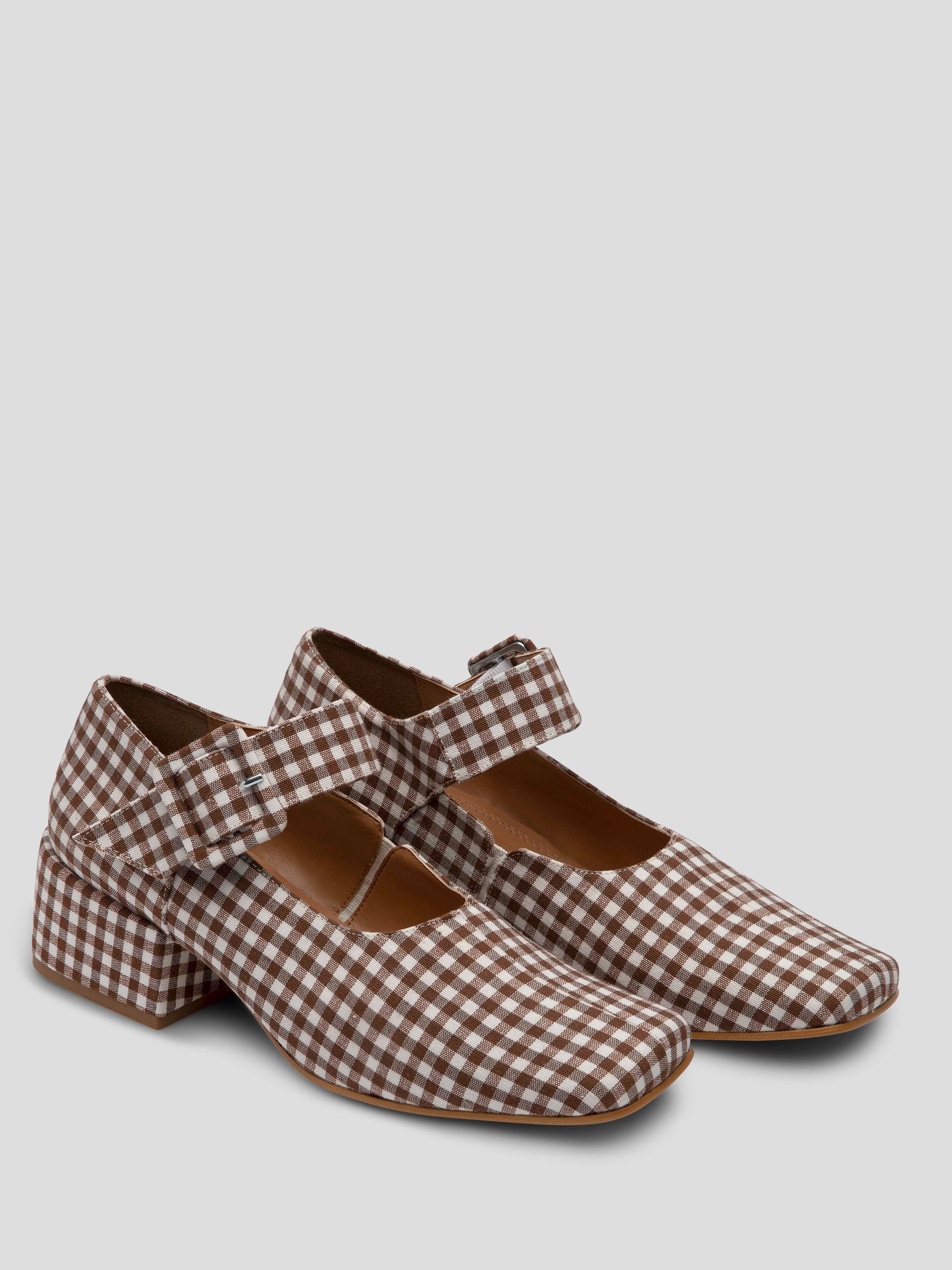 About Arianne charlie banda - vichy marrone | Garmentory