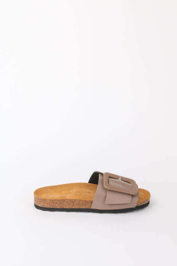 "INTENTIONALLY __________." Clarice Sandal - Fog | Garmentory