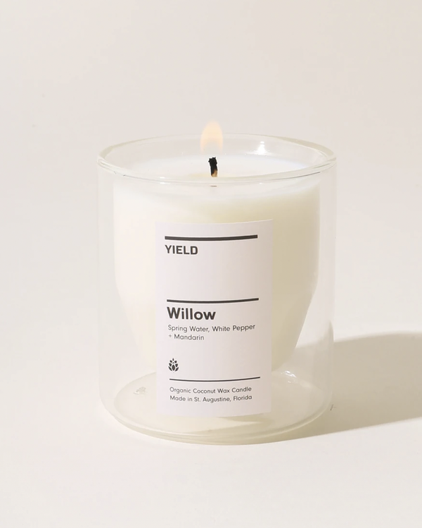 Yield WILLOW CANDLE - White | Garmentory