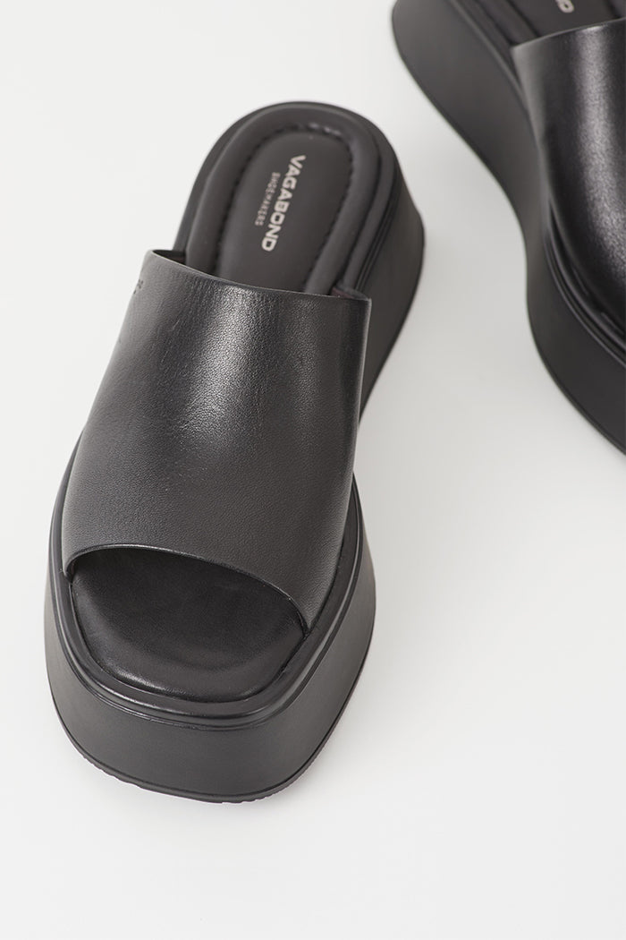 Vagabond COURTNEY SLIDES - black | Garmentory