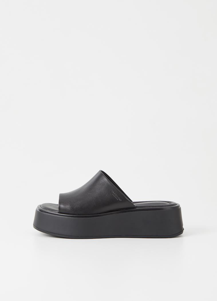 Vagabond COURTNEY SLIDES - black | Garmentory