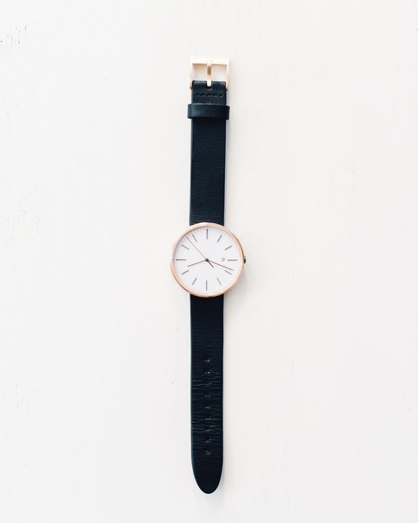 Uniform Wares M40 Calendar Watch - Black | Garmentory