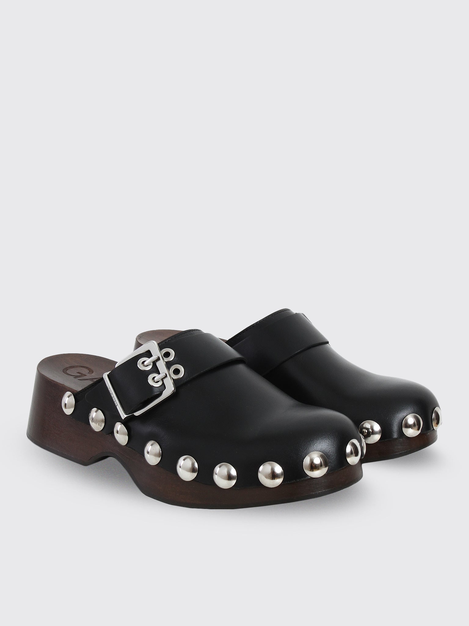 Ganni Retro Leather Clog | Garmentory