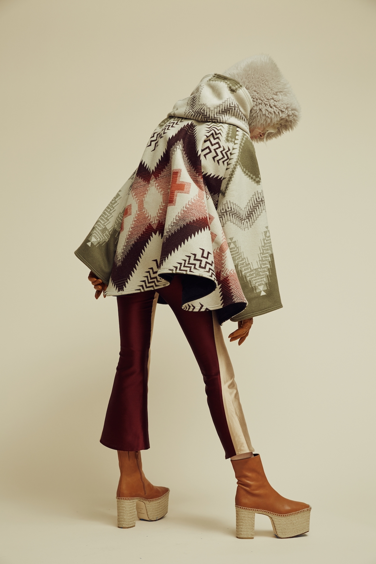 Lindsey Thornburg + Pendleton Beargrass Mountain Trench Cloak | Garmentory