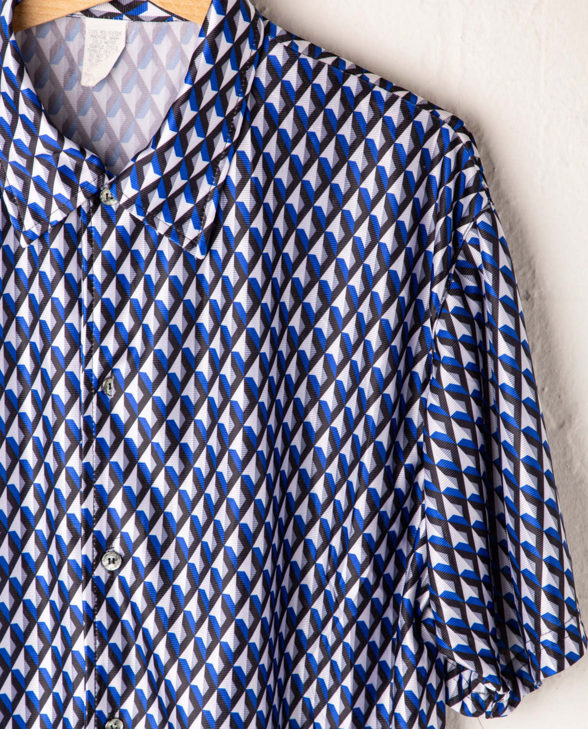 1970s Geometric Pattern Shirt | Garmentory