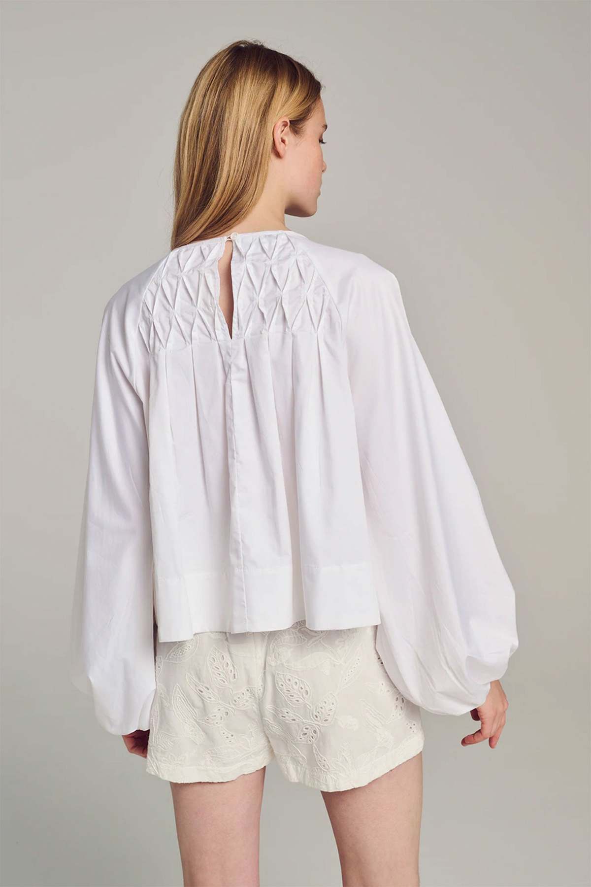 Devotion Twins Crete Top - White | Garmentory