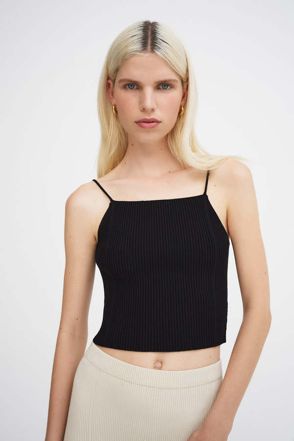 ÁERON Breton Top - Black | Garmentory
