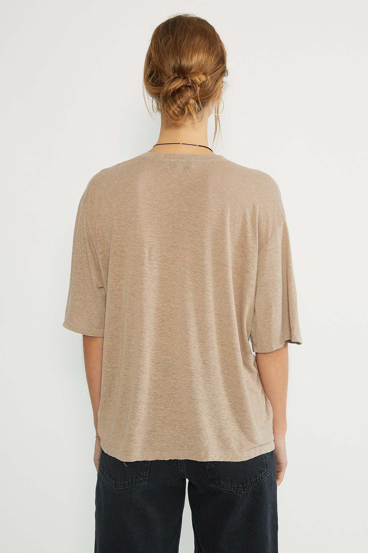ética Ulli Relaxed V-Neck Hemp Jersey Tee - Dune | Garmentory