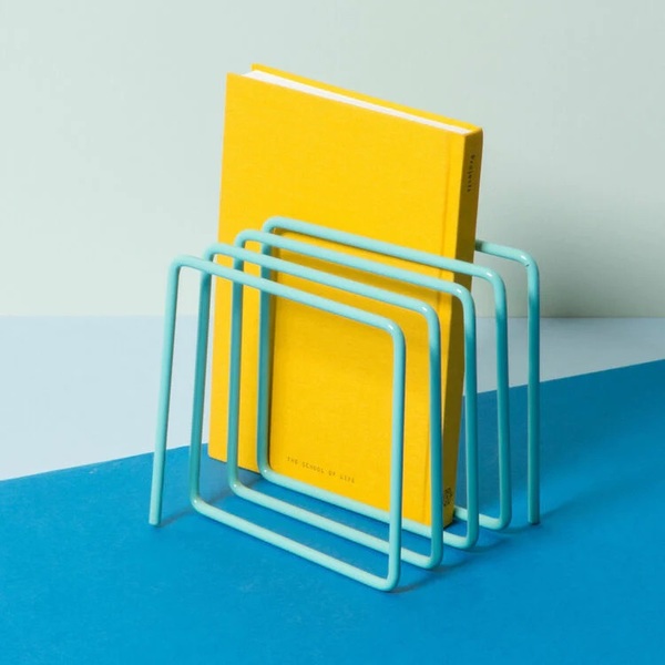 Block Design Magazine Rack | Garmentory