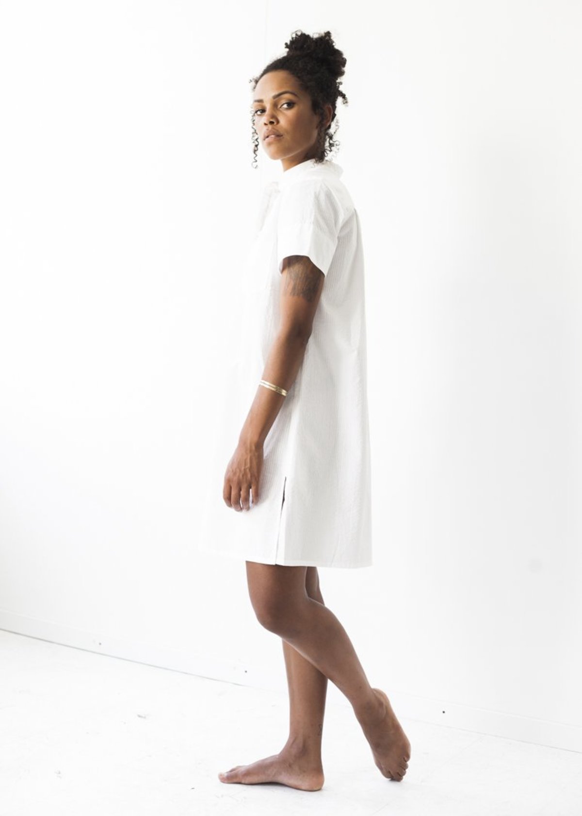 The Sleep Shirt Short Sleeve Sleep Shirt in White Seersucker | Garmentory