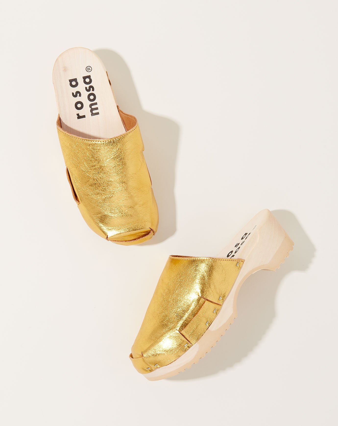 Rosa Mosa Donau Simple Clog - Metallic Gold | Garmentory