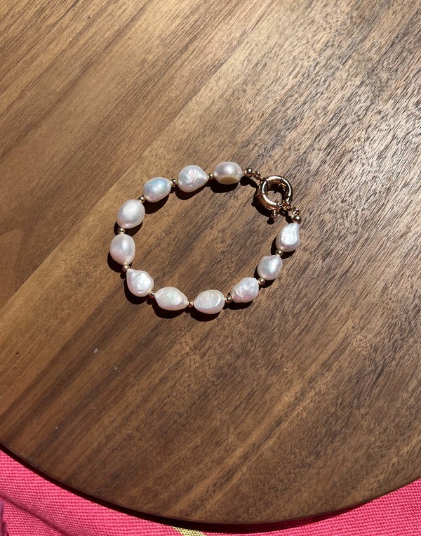 Ariana Bohling Marli And Lenny Thick Pearl Bracelet - Gold | Garmentory