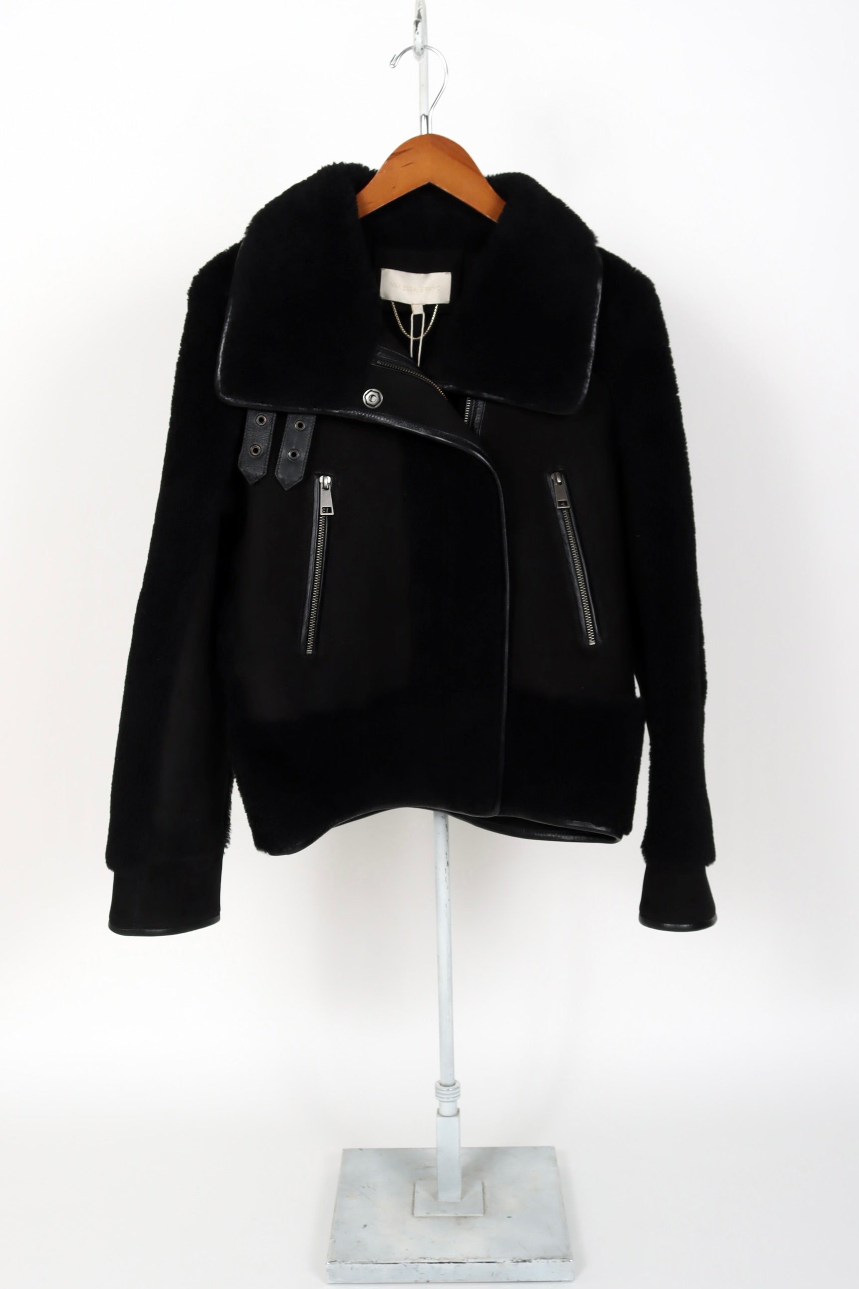 Vanessa Bruno Manila Jacket - Black | Garmentory