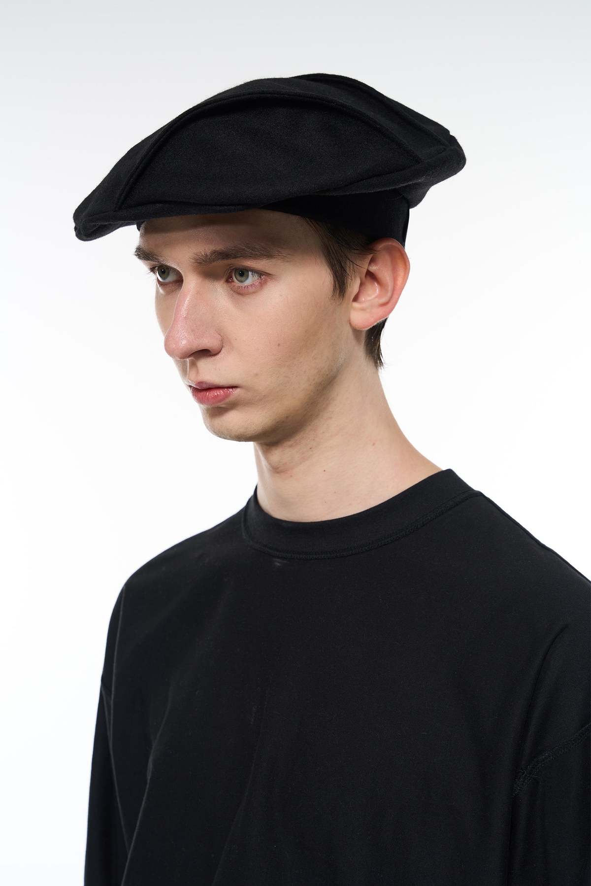 Attempt Painter Beret - Black | Garmentory