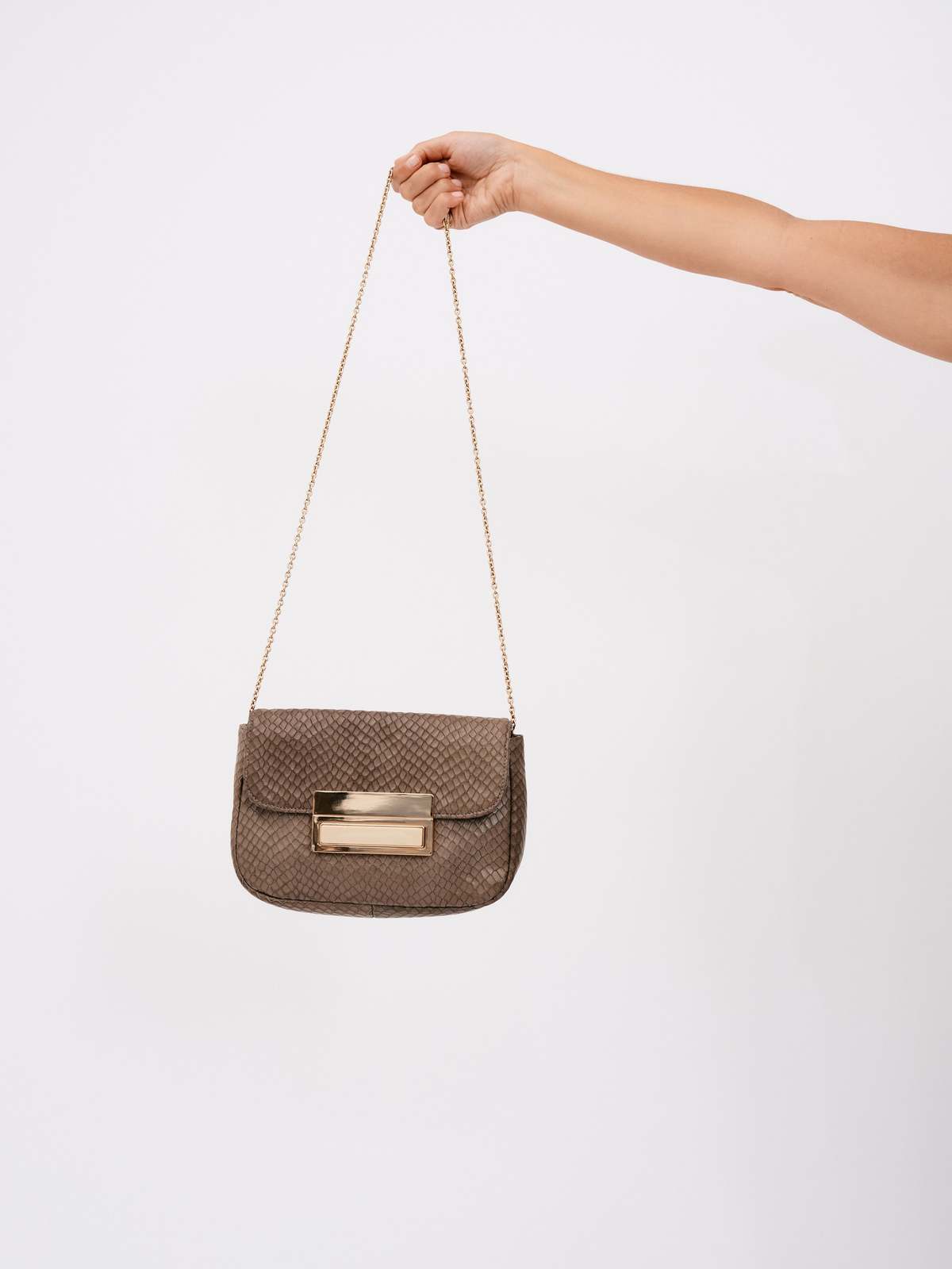 LET reliable HER Women s Gold