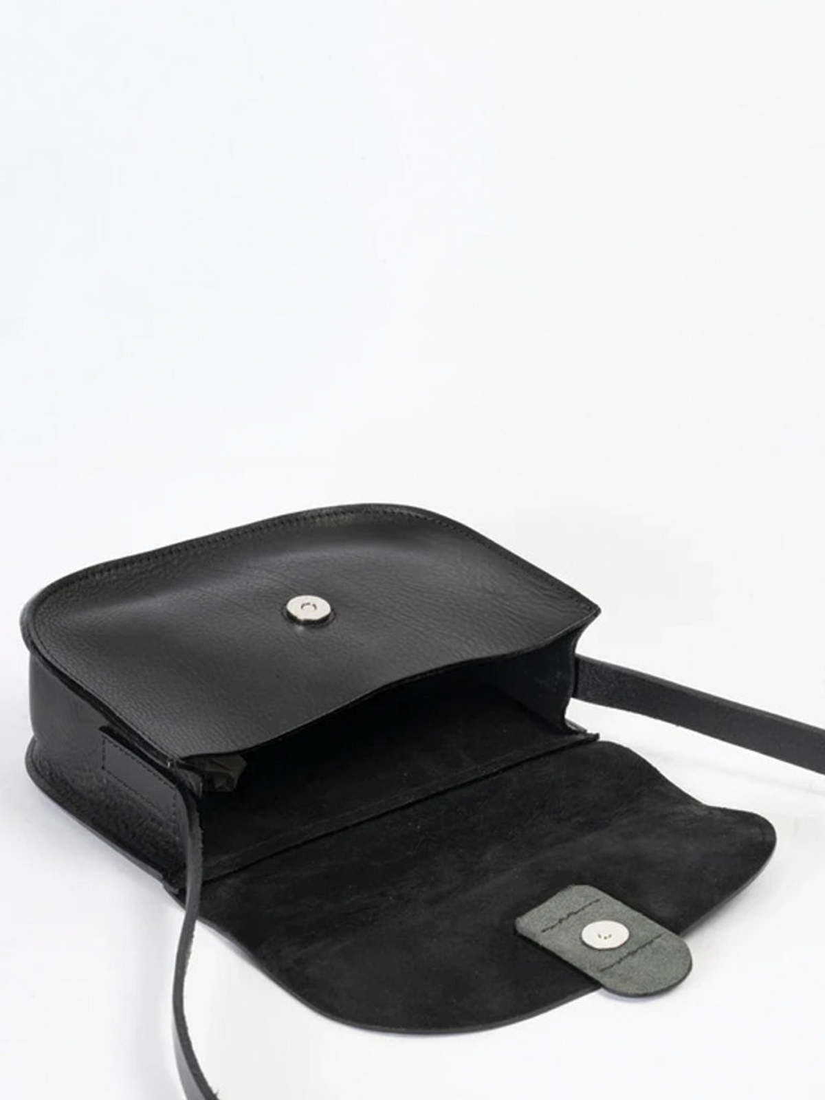 Kate Sheridan Circle Tab Bag - Black | Garmentory