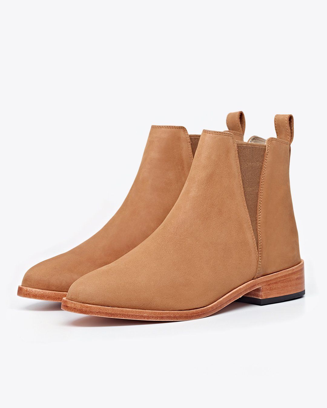 Nisolo Chelsea Boot - Sand | Garmentory