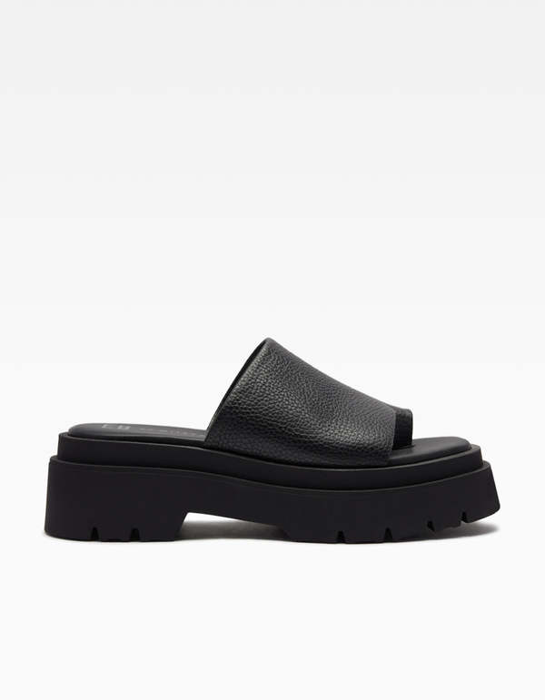 Miista E8 Maggie Sandals - Black | Garmentory