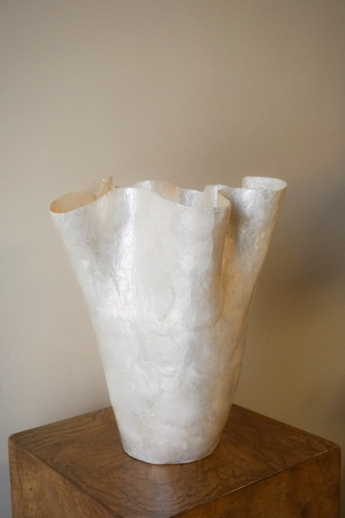 Vintage Leigh Collective Sculptural Capiz Vase - Shell | Garmentory
