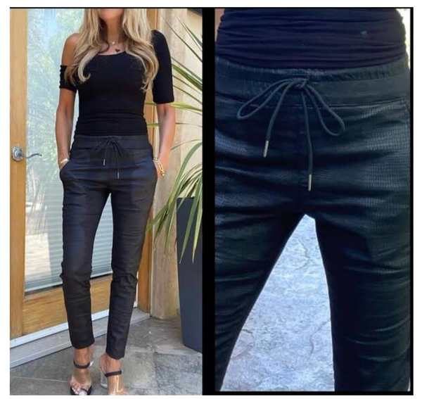 Bevy Flog Shely Pant - Black Snake | Garmentory