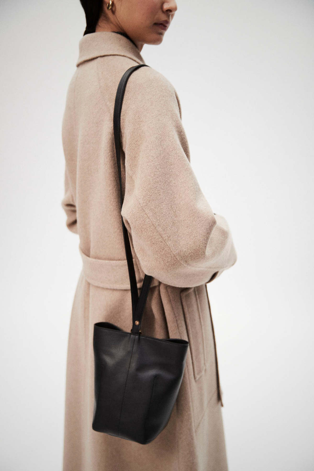 SAYAKA DAVIS NEW YORK Manhattan Small Shoulder Bag - Black | Garmentory