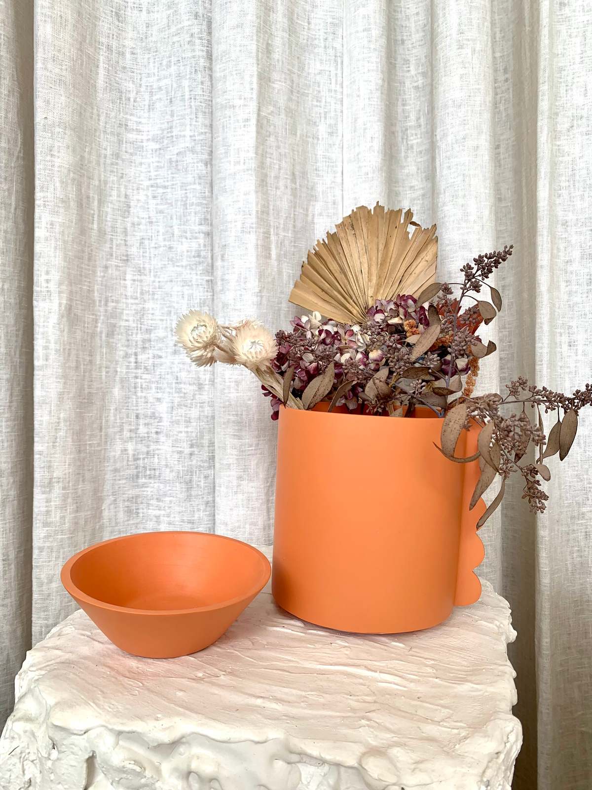 Capra Designs FRILL FEATURE PLANTER - DESERT | Garmentory