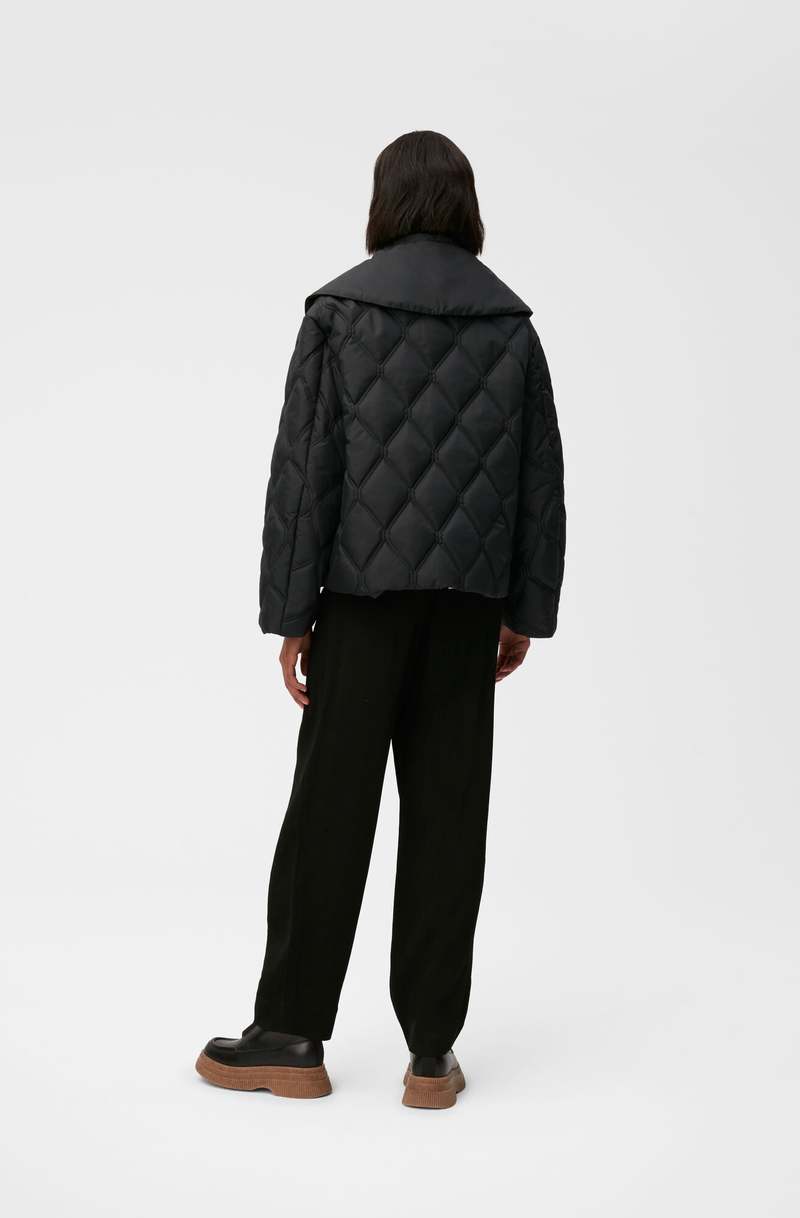 Ganni Ripstop Quilt Big Collar Jacket - Black | Garmentory