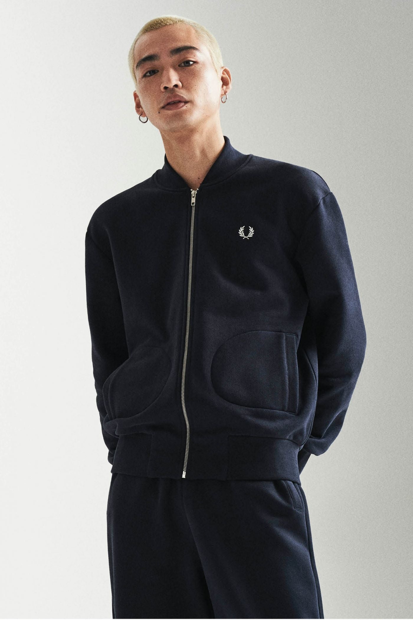 FRED PERRY Reissues Loopack Bomber Neck Track J4837 Jacket - Navy ...