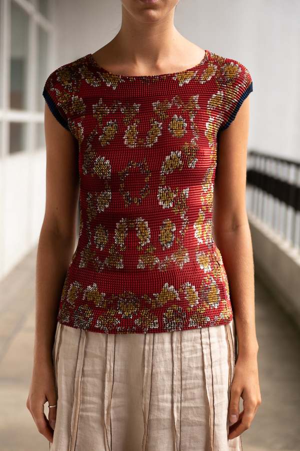 WOLF & GYPSY VINTAGE Pleated Top | Garmentory