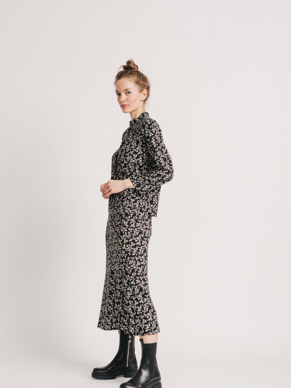 Allison Wonderland Esme Skirt - Black Floral | Garmentory