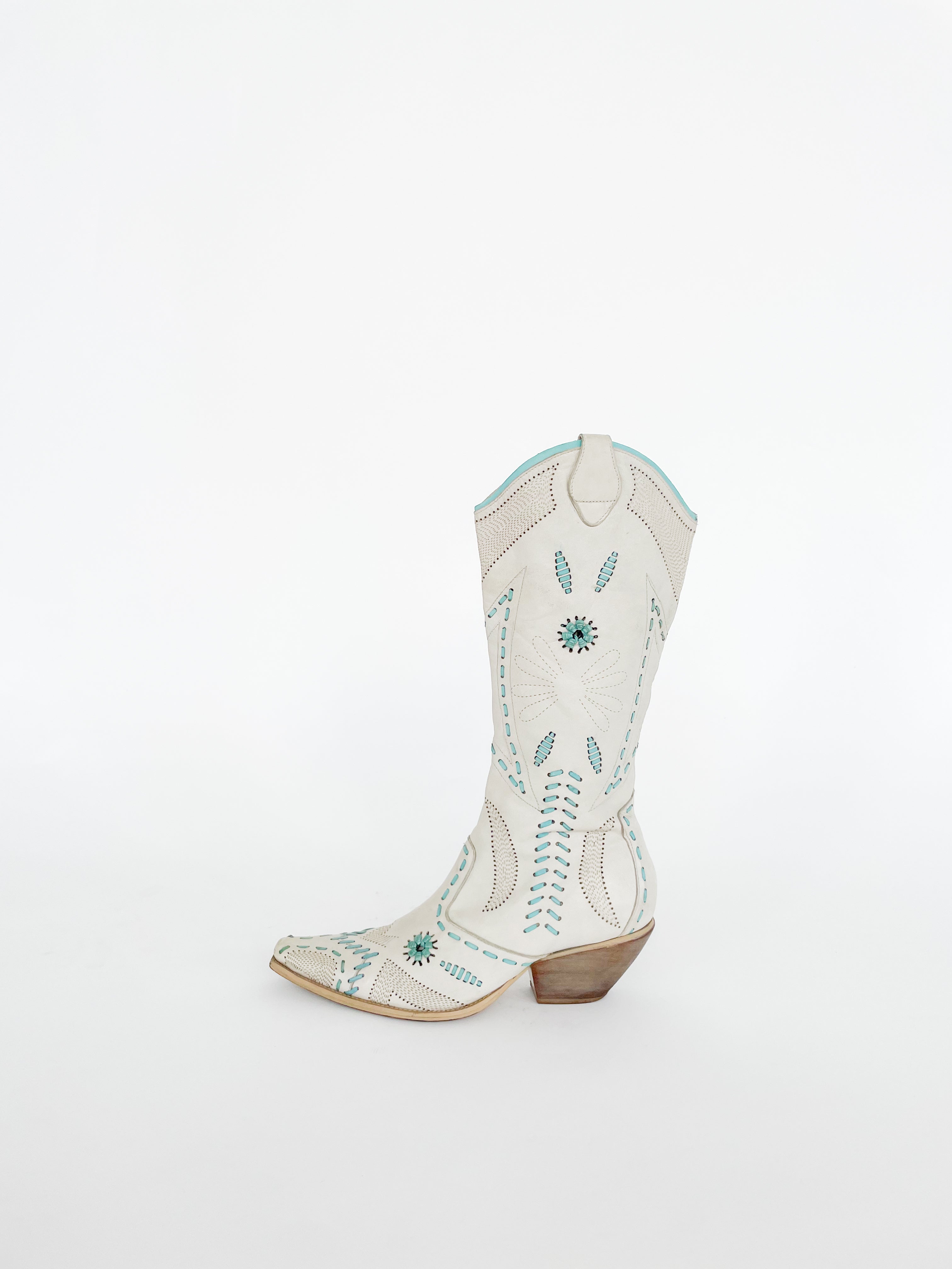Embroidered Western Boots - White | Garmentory