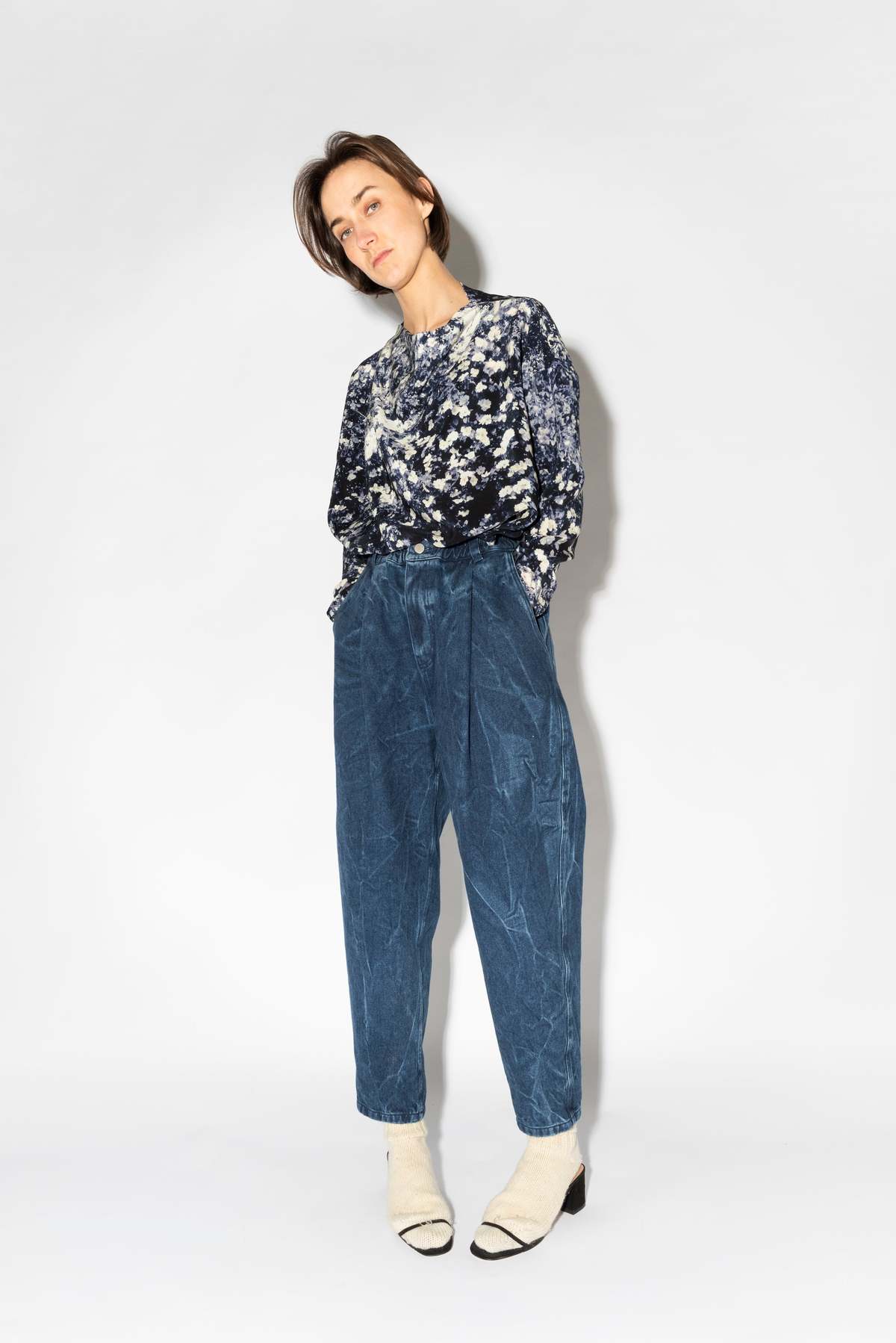 Anntian Asymmetric Top - Panel Print Frosted Flowers Navy | Garmentory