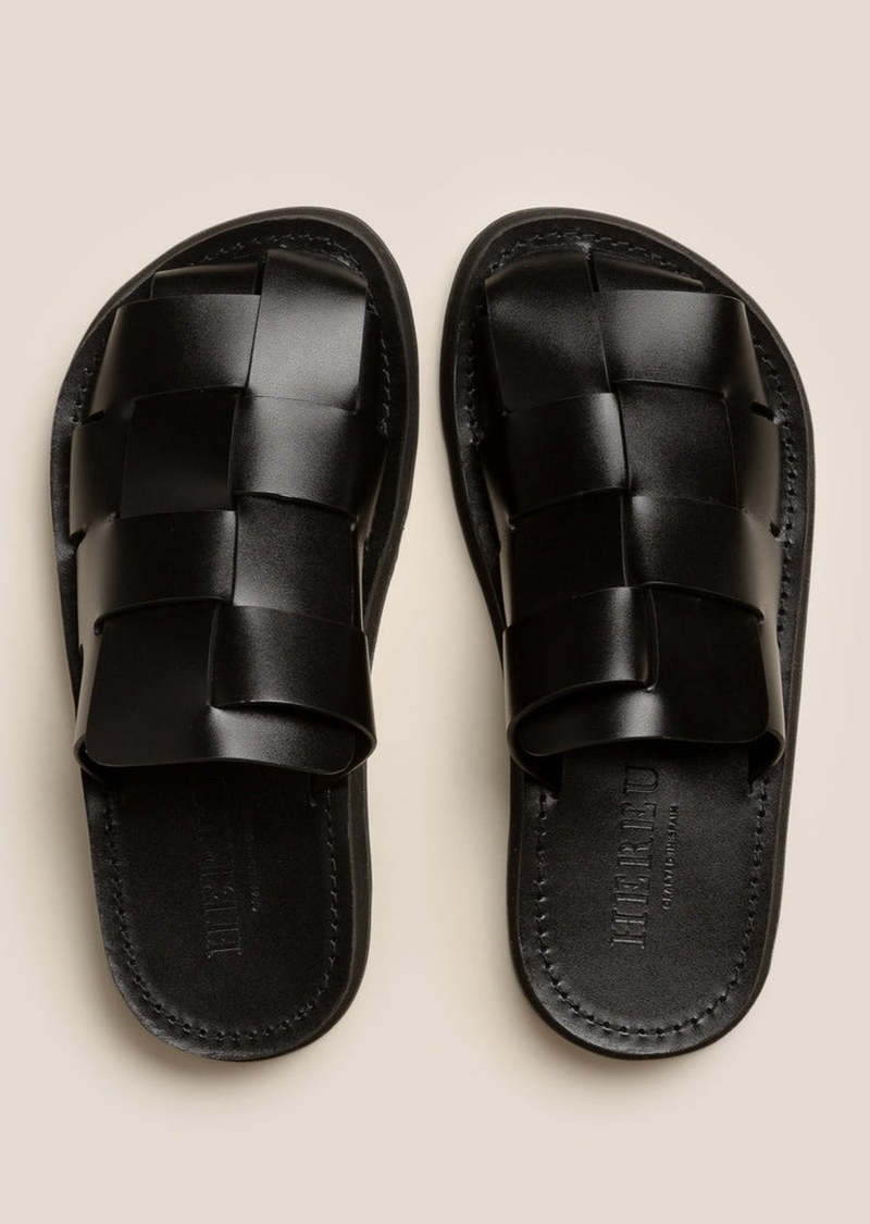 HEREU Dira Fisherman Mule - Black | Garmentory