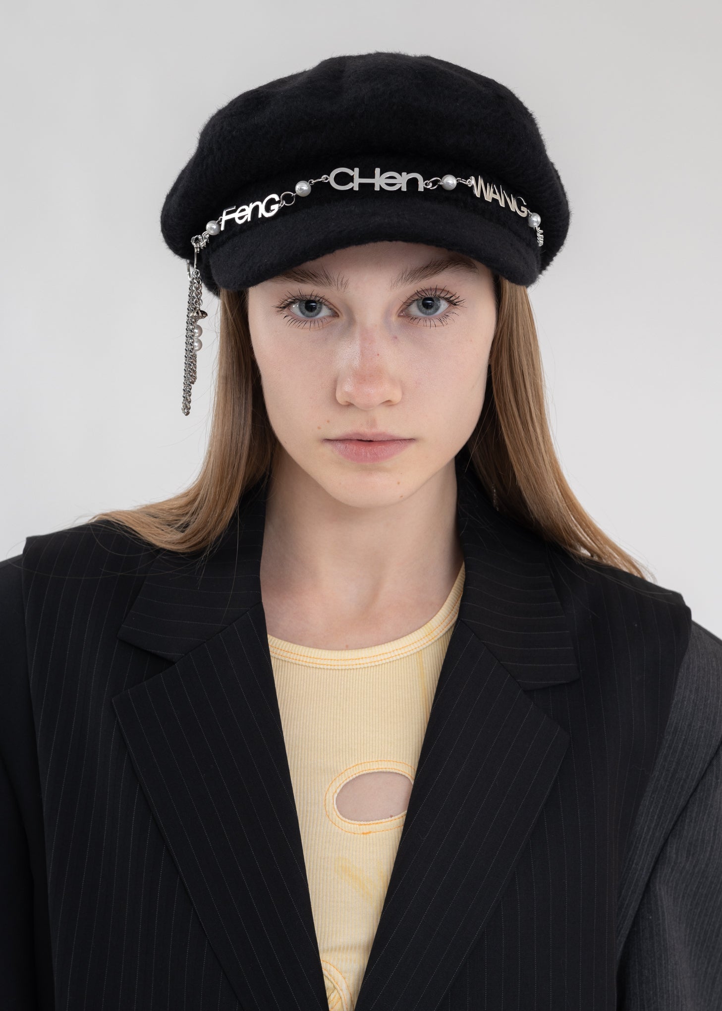 Feng Chen Wang Metal Embellishment Beret - Black | Garmentory