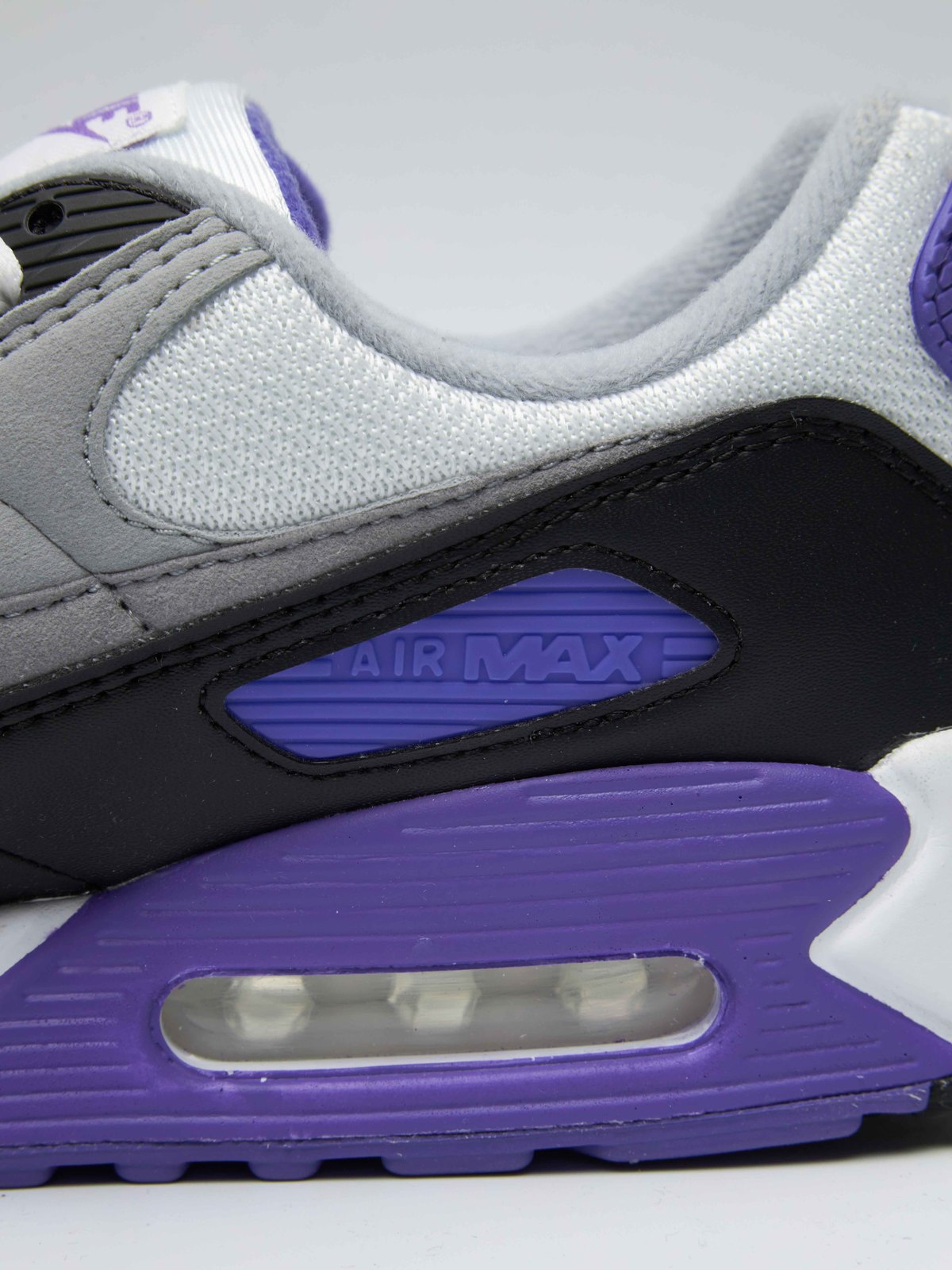 [Pre-Loved] Nike M Air Max 90 Sneakers - Black/Gray/Purple | Garmentory