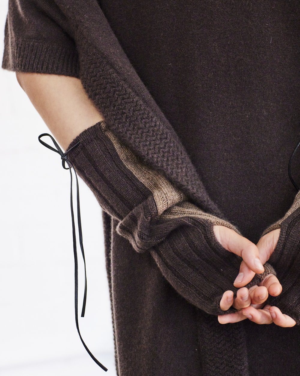 Brazeau Tricot Cashmere Rib Mittens | Garmentory